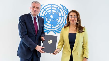 Ambassador Rüdiger Bohn presents credentials - Federal Foreign Office